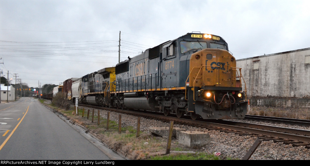 CSX 8774